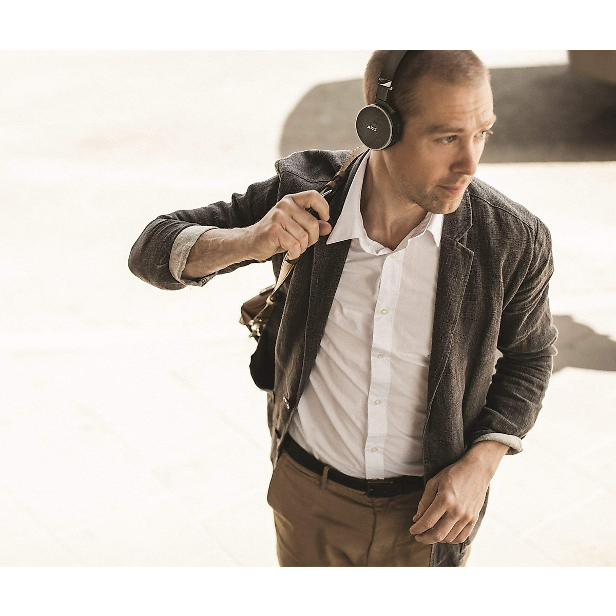 AKG Noise Canceling Headphone Black (N60) (Renewed)