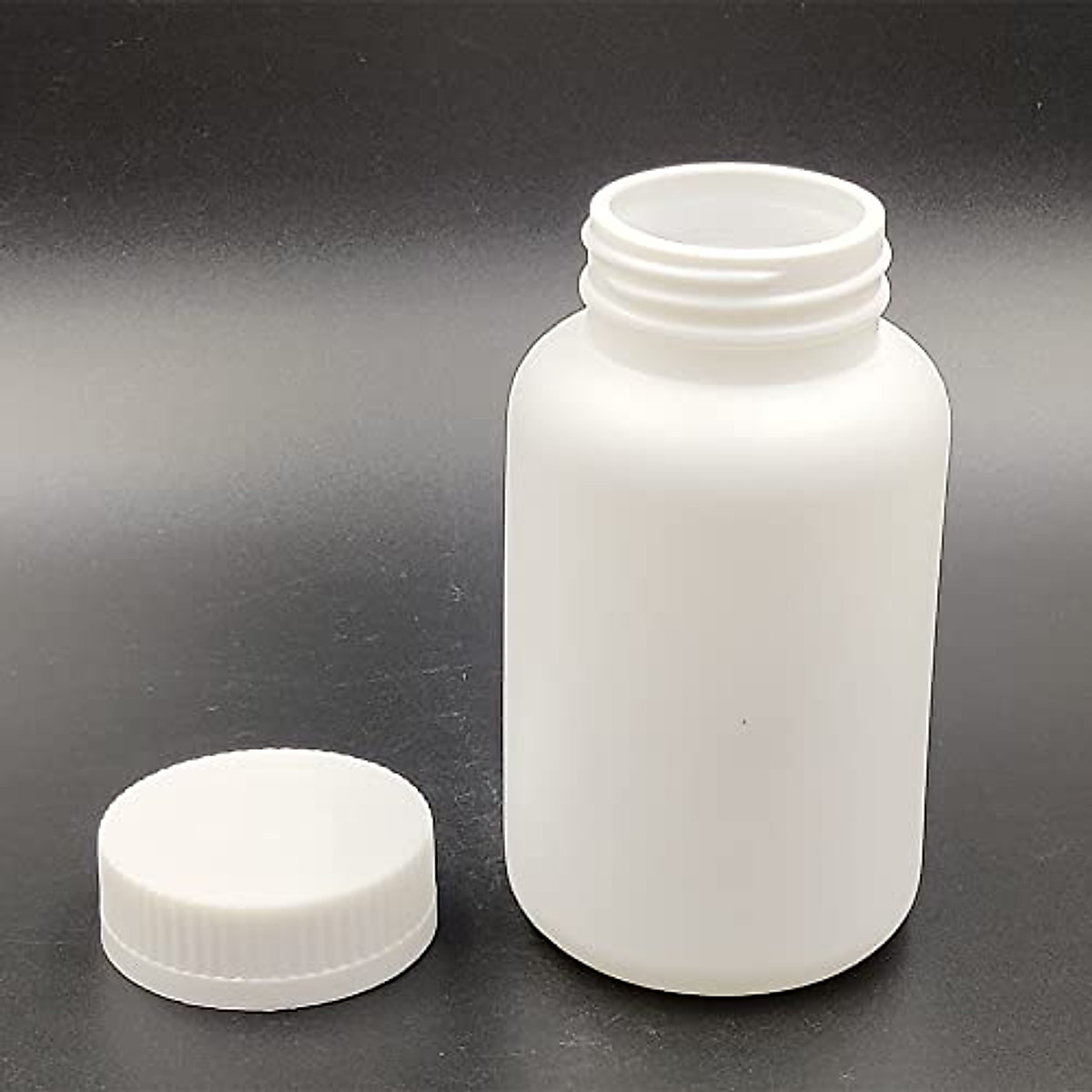 Othmro PE Plastic Lab Chemical Reagent Bottles 5pcs, 51ml/1.72oz Wide Mouth 28mmID Round Sample Liquid Storage Container Sealing Bottles White with Cap