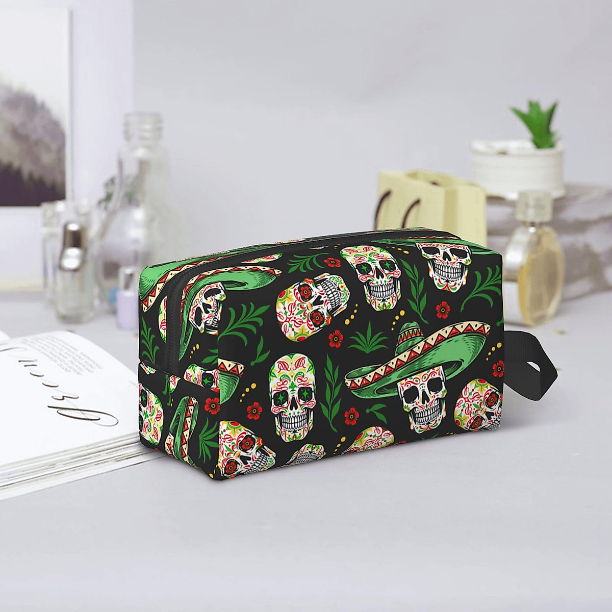 Women Lightweight Makeup Bag Pouch Compatible with Mexican Hat Twigs Flowers Day Dead Sugar Skulls Toiletry Bag, Funny Travel Cosmetic Bag Portable Bag with Zip for Office College