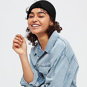 ROYBENS Swag Wool Knit Cuff Short Fisherman Beanie for Men Women, Winter Warm Hats, Black