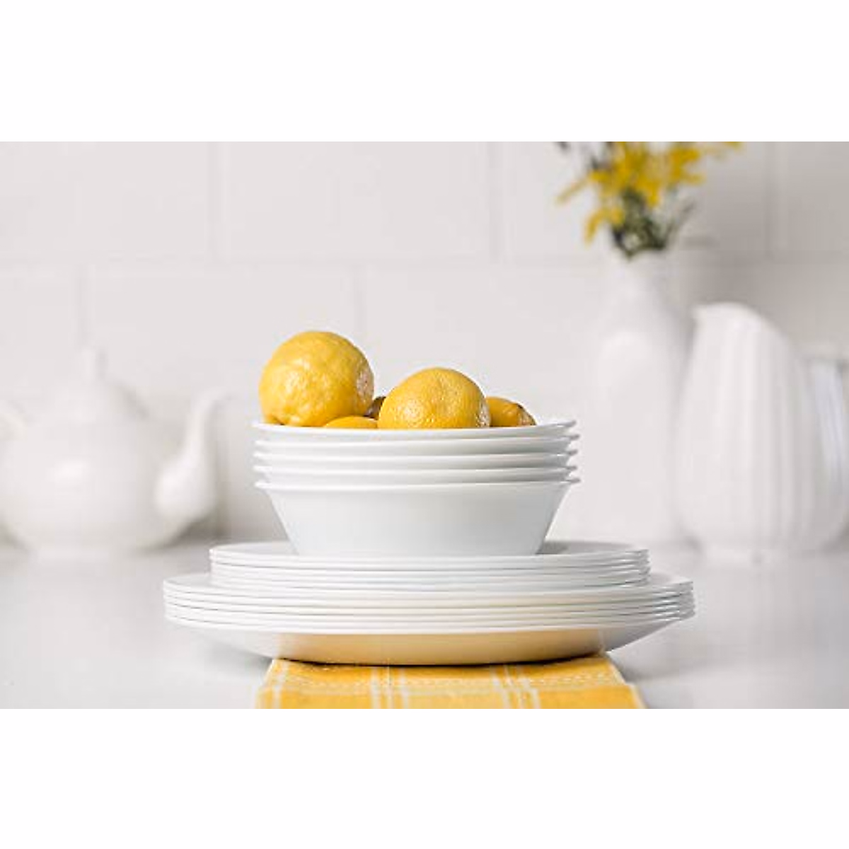 Corelle Livingware 18-Piece Dinnerware Set, Winter Frost White, Service for 6 (1088609)