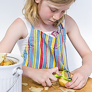 DEFUTAY Vegetable Peelers for Kitchen, 3 in 1 Potato Peelers Stainless Steel Professional Peeler for Potato, Apples, Carrots, Cucumber and Various Vegetables and Fruits (Green-2PC)