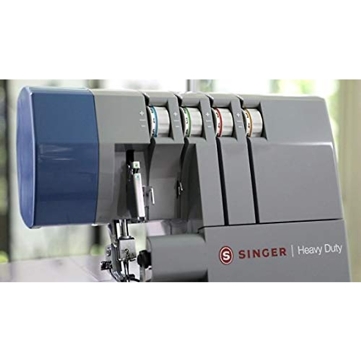 SINGER | Heavy Duty Serger Overlock Machine | Metal Frame | 2/3/4 Thread Capacity | 60% Larger Cutting Knife Grey