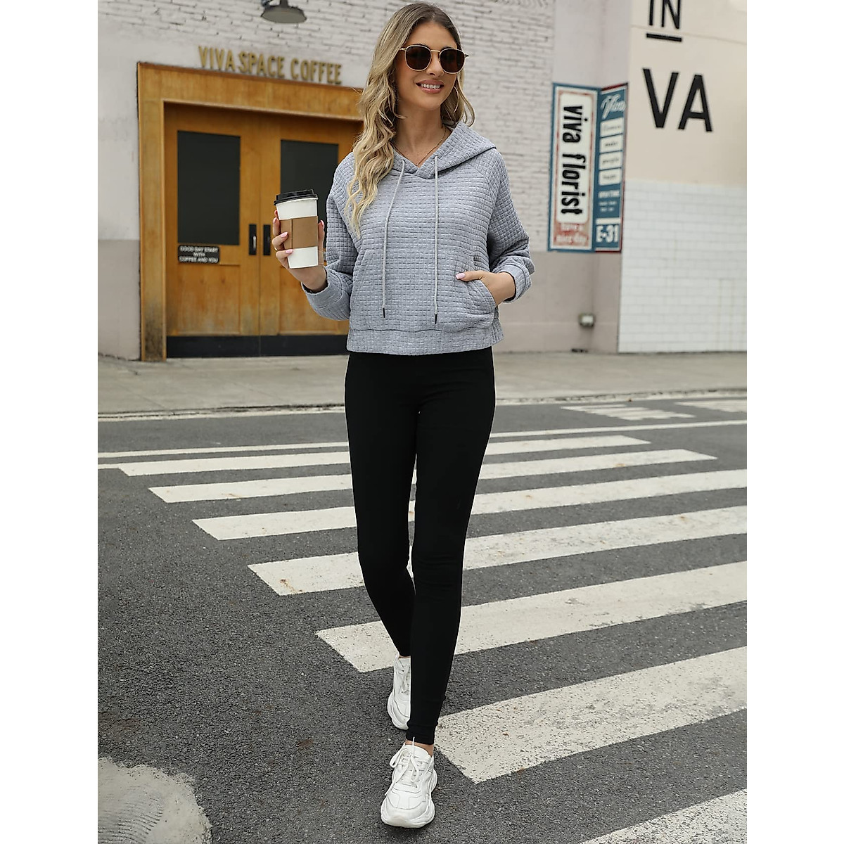 Gihuo Hoodies for Women Casual Waffle Cropped Sweatshirt Long Sleeve Drop Shoulder Drawstring Pullover Trendy Tops 2 Pockets (LightGrey-M)