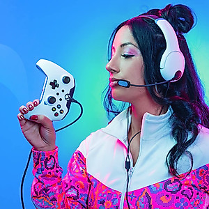 PDP Gaming AIRLITE Xbox Headset with Microphone, Series X|S/Xbox One/PC/Windows, Lightweight Stereo Headphones, Wired Power, Noise-Cancelling mic- Ion White (Only at Amazon)