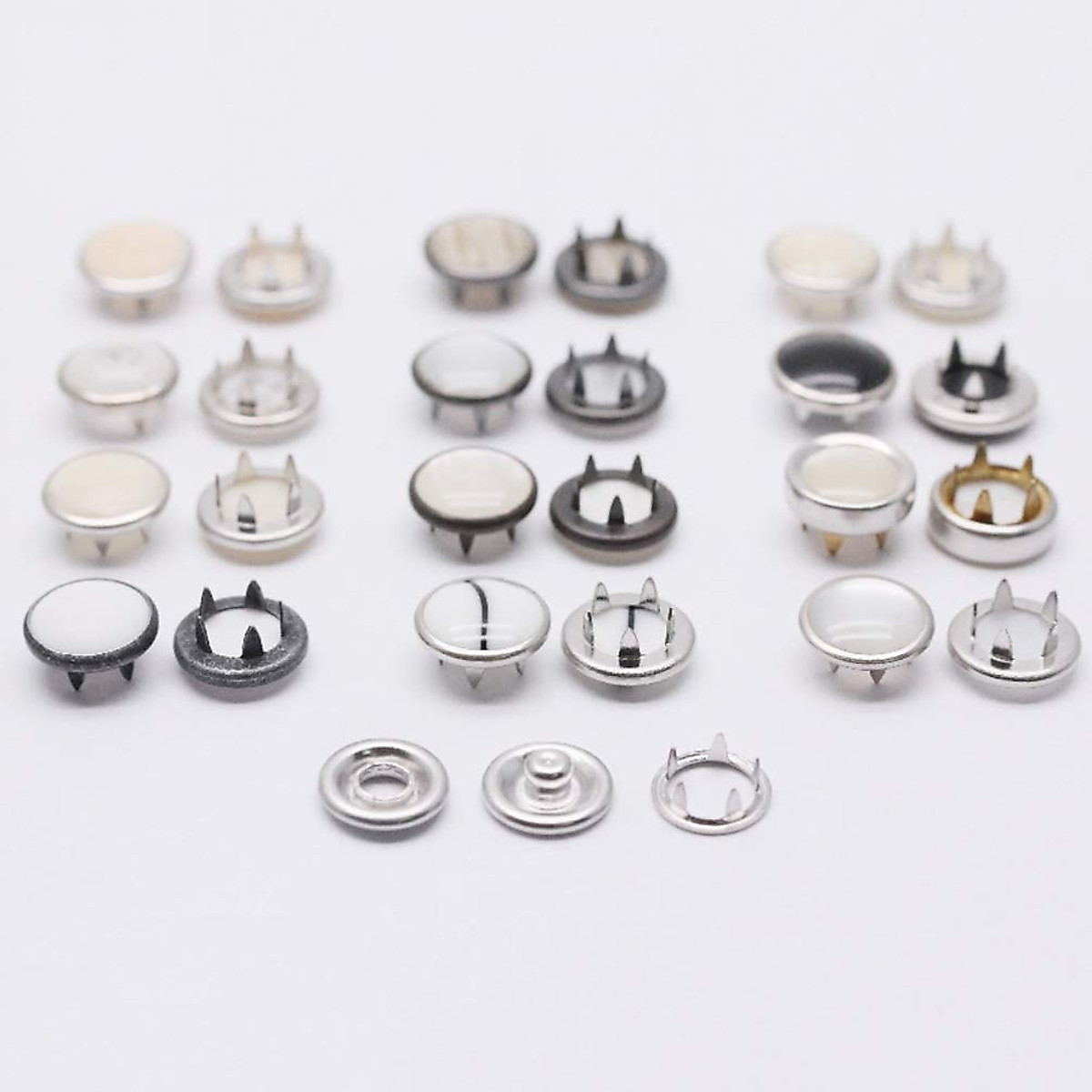 Supvox 50pcs Snap Fastener Kit Classic Rhinestone Prong Ring Snaps for Western Shirt Clothes Popper Studs (Random Color)
