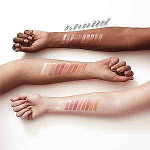 Maybelline Lifter Gloss, Hydrating Lip Gloss with Hyaluronic Acid, High Shine for Plumper Looking Lips, Reef, Peachy Neutral, 0.18 Ounce