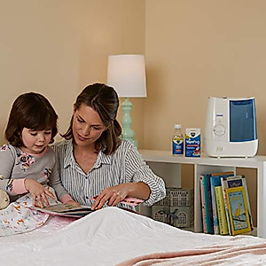 Vicks VapoSteam Medicated Liquid with Camphor, a Cough Suppressant, 8 Oz – VapoSteam Liquid Helps Relieve Coughing, for Use in Vicks Vaporizers and Humidifiers