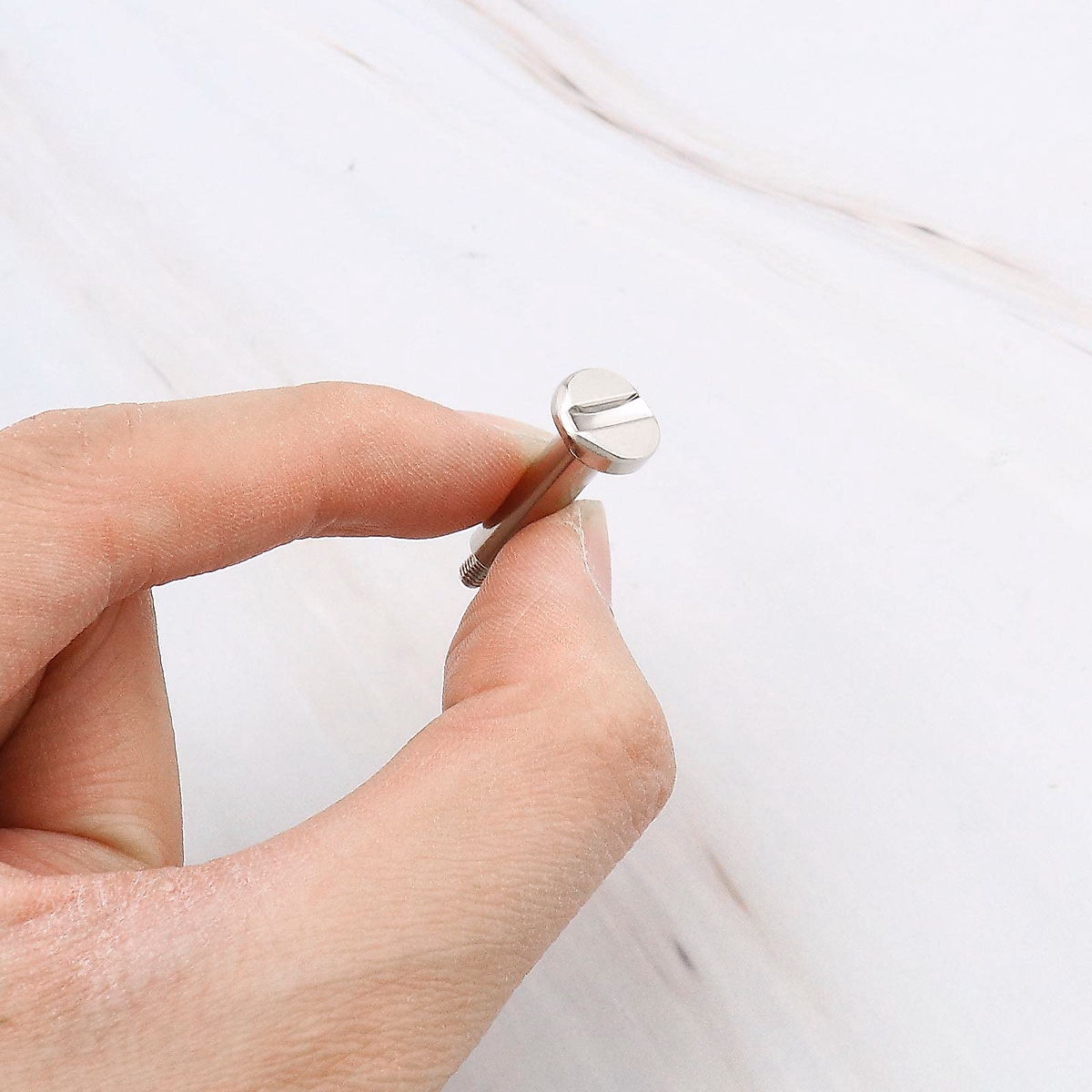 SING F LTD 2PCS Game Console Base Screw Compatible with PS5 Game Machine Host Replacement Vertical Stand Bottom Fixing Screws Repair Parts Game Machine Accessories