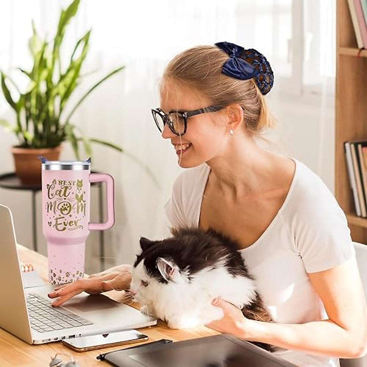Mindunm 40 oz Cute Cat Tumbler with Handle and Straw Lid cat gifts for cat lovers for Women Double Insulated Cup Travel Coffee Mug