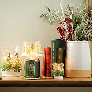 Yankee Candle Balsam & Cedar Scented, Classic 22oz Large Jar Single Wick Candle, Over 110 Hours of Burn Time