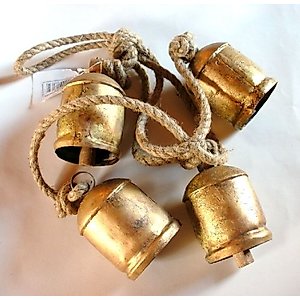 Carfar Handicrafts Shabby Chic Country Style Rustic Metal Hanging Giant Cow Bells