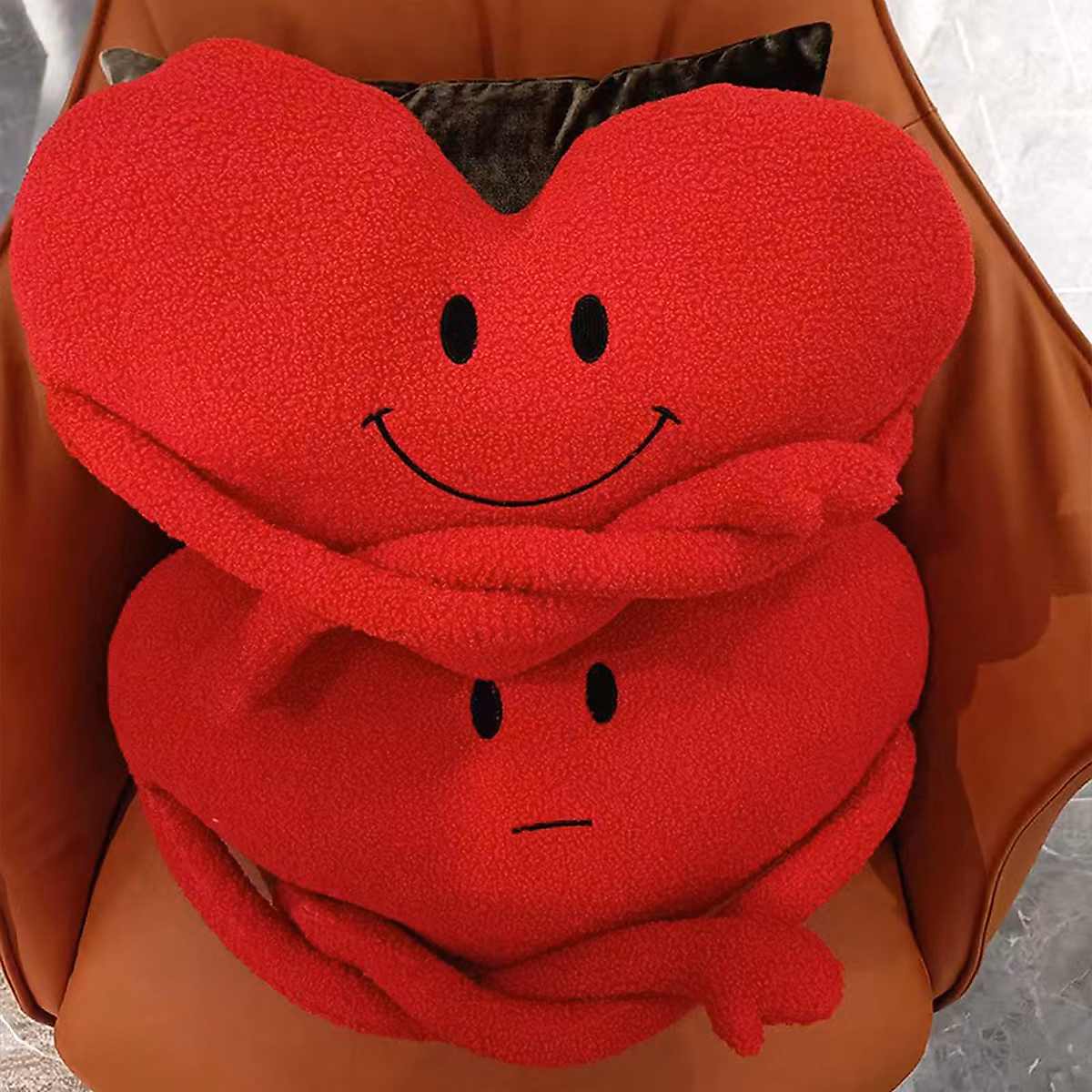 Fuerxy Red Heart Pillow, 3D Fluffy Red Throw Pillow, 17.8x12 Inch Cute Plush Soft Emoji Throw Pillows for Couch Bed Living Room Valentine's Day Gift(Expressionless)