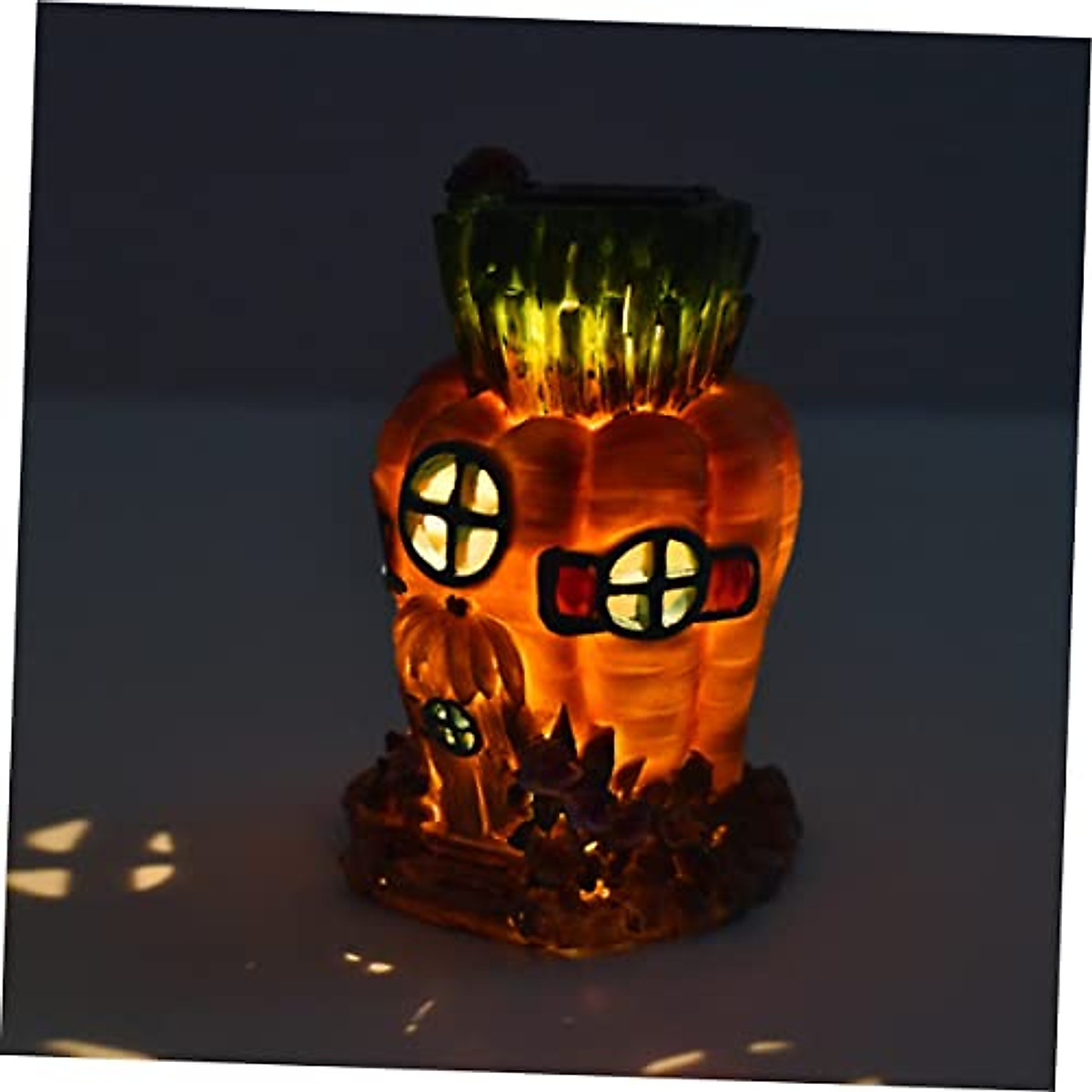 Uonlytech Decorative Home Ornament Decorations Patio House Gardens Solar Garden with Outdoor Shape Gnome Lawn Sculptures Fairy Decor Resin for Lamp Figurine Yard LED Carrot Statue Light