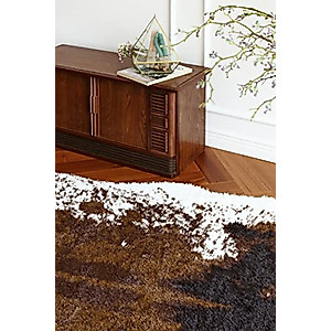 Soft Medium Faux Cowhide Rug (4.3ft x 5.6ft) - Cruelty-Free Animal Hide Carpet - Non-Slip Rug, Cow Print Decor - Farmhouse, Western Floor Rugs for Living Room, Bedroom, Dining Area or Office
