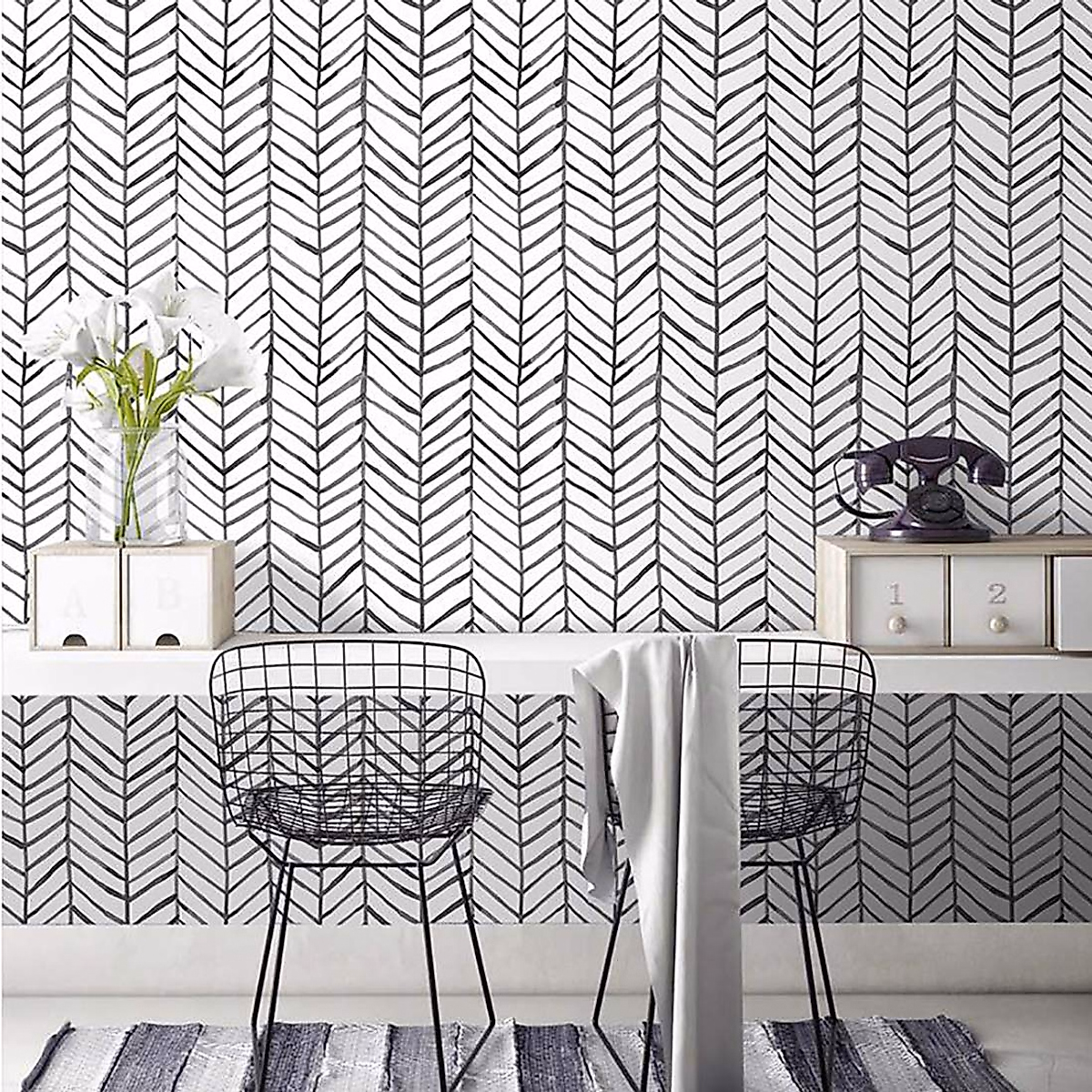 Hopeak Geometric Pattern Wallpaper Black and White Striped Design Peel and Stick Removable Decorative Wallpaper 17.7 x 118 Inches