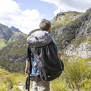 Naturehike 65L Internal Frame Hiking Backpack for Outdoor Camping Travel Backpacking Backpack for Adult (65L, Black)