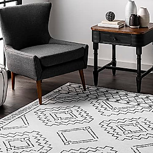 nuLOOM Noa Machine Washable Tribal Moroccan Area Rug, 4x6, White