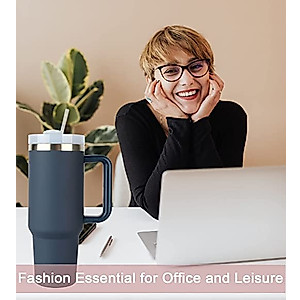 40oz stainless steel vacuum mug with handle and straw flip straw travel mug for men and women (White)