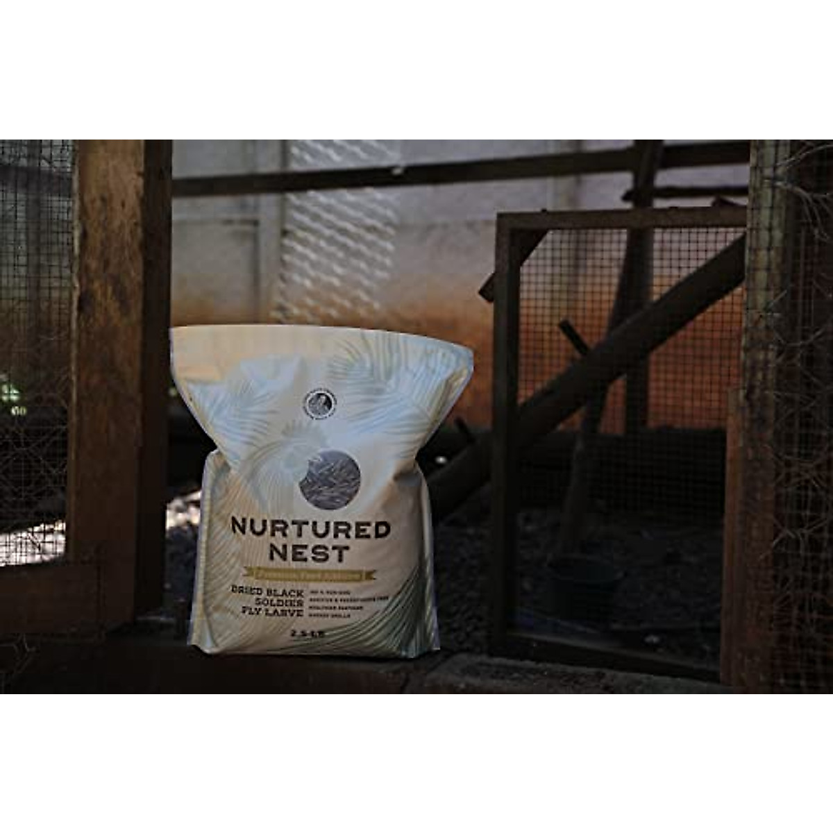 Nurtured Nest Premium Black Soldier Larvae - High Protein/High Calcium Chicken Treats - Better Than Mealworms - Non-GMO, Additive Free (2.5 lb)