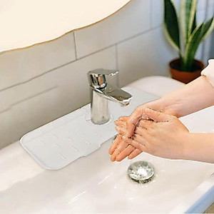 2 PCS Silicone Kitchen Sink Faucet Mat / Sink Protector Splash Guard / Silicone Kitchen Faucet Drip Catcher, White, 37cm x 17cm x 1.5cm