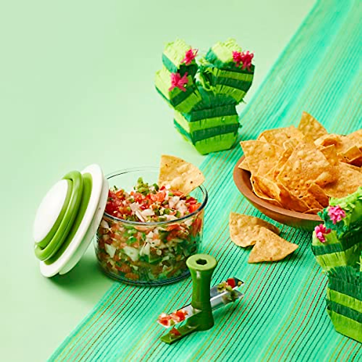 Chef'n VeggiChop Hand-Powered Food Chopper (Arugula), 5.5" x 5.5" x 5"