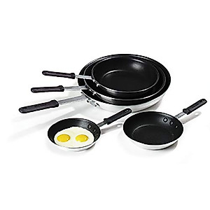 Carlisle FoodService Products 60907XRS Scratch-Resistant Aluminum Non-Stick Fry Pan With Removable Silicone Sleeve, 7