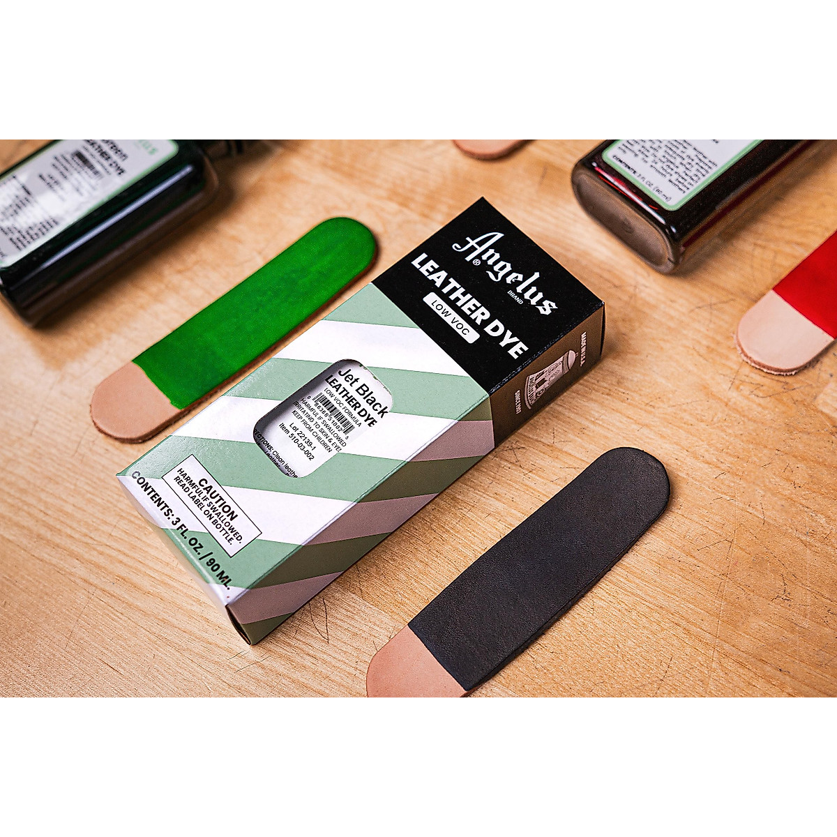 Angelus Leather Dye - Flexible Leather Dye for Shoes, Boots, Bags, Crafts, Furniture, & More 3oz (Dark Brown)