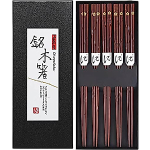 HuaLan Japanese Natural Wood Chopstick Set Reusable Classic Style Chopsticks Non-slip Design Chop Sticks 5 Pairs Gift Set