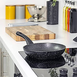 Blackmoor Frying Pans / 8", 9.5", 11" Sizes/Stylish Black Or Gray Marble Finish/Non-Stick & Anti-Scratch/Cool Touch Handle/Suitable for Induction, Electric and Gas Hobs (9.5", Black)