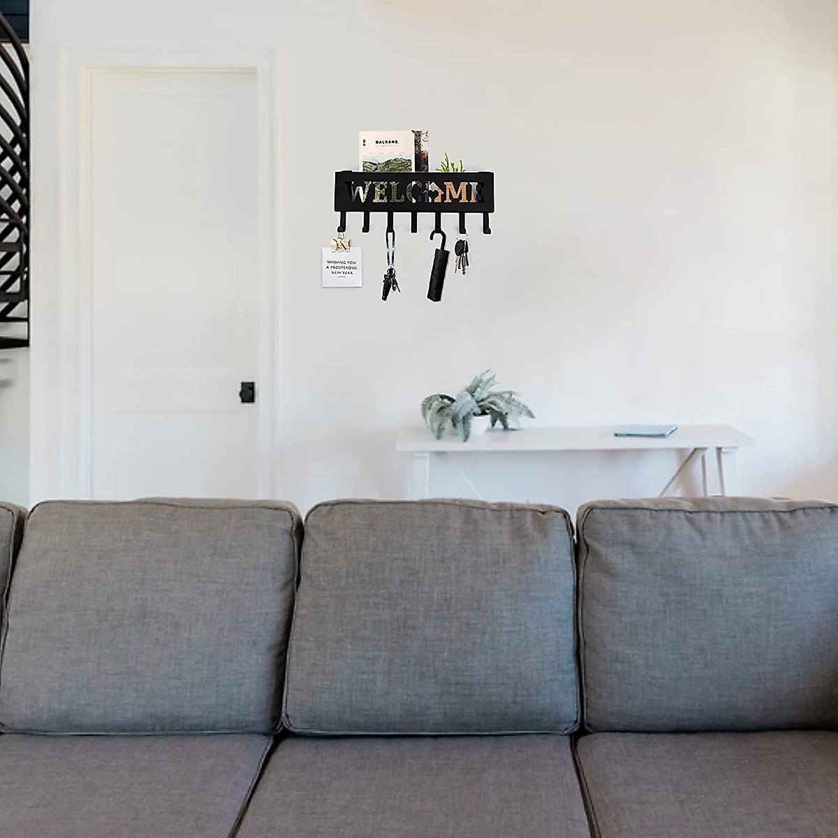 decorelax Key Holder & Rack Welcome Style Design Metal Key Rack with 7 Hooks Mail and Key Organizer Black