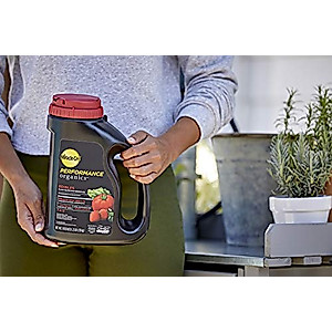 Miracle-Gro Performance Organics Edibles Plant Nutrition Granules - Plant Food with Natural & Organic Ingredients, for Tomatoes, Vegetables, Herbs and Fruits, 2.5 lbs.