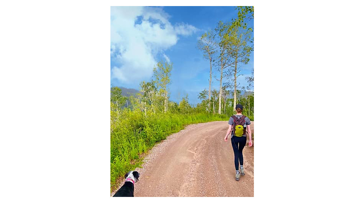 Sherpani Switch: Lightweight Women's Hiking & Travel Backpack