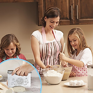 2PCS Bench Dough Scraper Cutter, LCCOWOT Stainless Steel Kitchen Food Scraper Chopper with Matched Protective Cover, 6 inch Bench Knife for Banking & Cooking (2Pack, Silver)