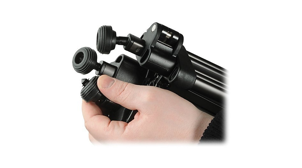 Magnus VT-4000 Tripod System with Fluid Head for Smooth Video