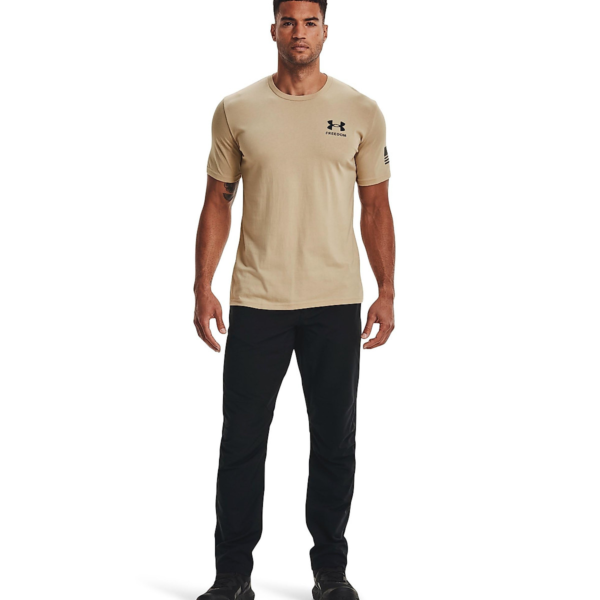 Under Armour Men's New Freedom Flag T-Shirt, Desert Sand (290)/Black, Medium