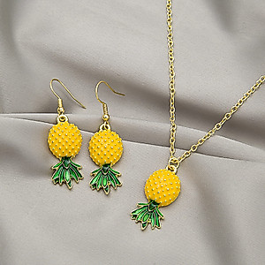 Tropical 2pcs Yellow Ruit Green Leaf Pineapple Earings Pendant Necklace Suit for Women Fashion Dangle Earings Jewellery