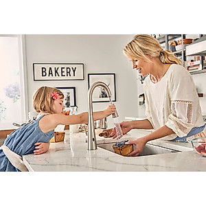 Moen Sleek Spot Resist Stainless Motionsense Wave Sensor Touchless One-Handle High Arc Pulldown Modern Kitchen Faucet Featuring Power Clean, 7864EWSRS