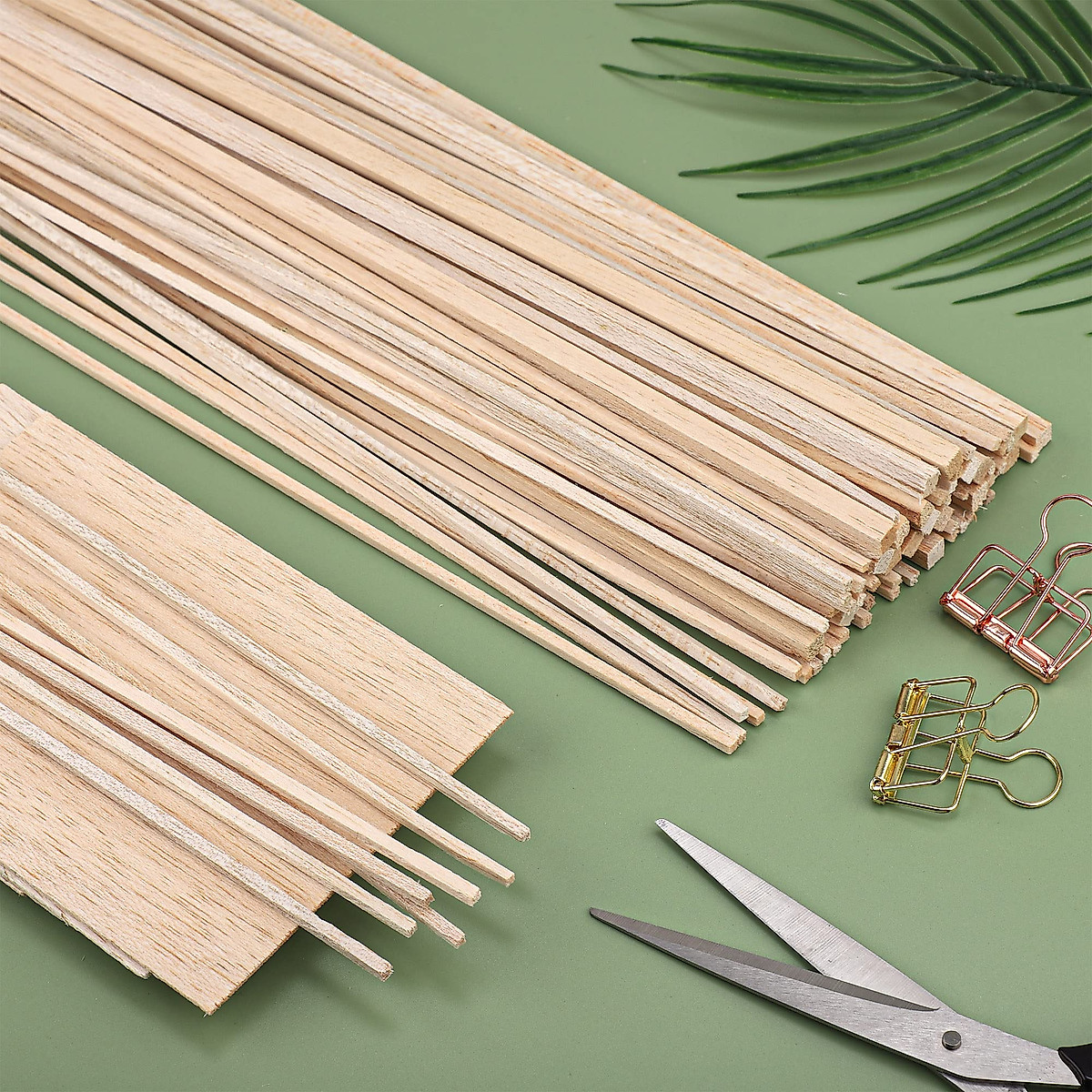 150 Pieces Balsa Wood Sticks Hardwood Square Wooden Craft Dowel Rods Unfinished Balsa Wood Sheets 12 Inch Thin Wood Strips 1/4 Inch 1/8 Inch for Crafts DIY Projects Models Making Supplies