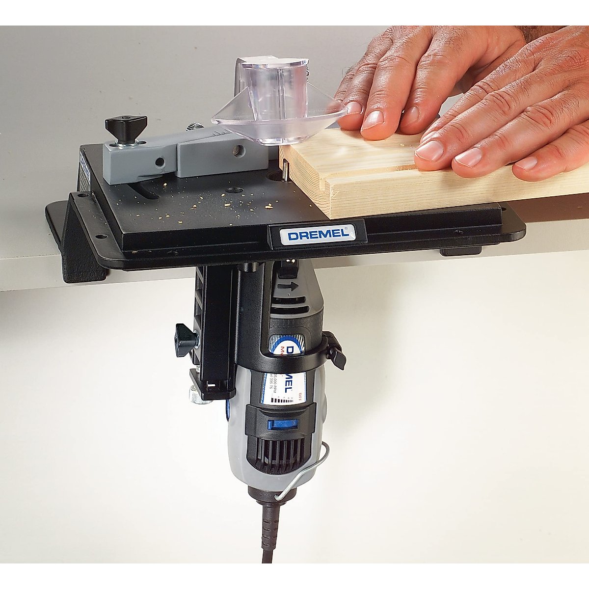 Dremel 231 Rotary Tool Shaper and Router Table Attachment & 6-Piece Router Bit Set