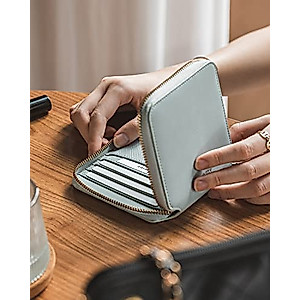 Vulkitty Women Leather Wallet RFID Blocking Bifold Slim Coin Purse Credit Card Holder with Zipper Pocket Case