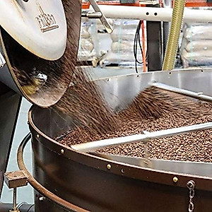 Charleston Coffee Roasters | Specialty Organic Whole Bean Bag | Hand Picked, Premium Slow Roast | Signature Blend (2lb)