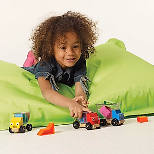 SmartGames Trucky 3 Wooden Skill-Building Puzzle Game Moving Trucks for Ages 3+