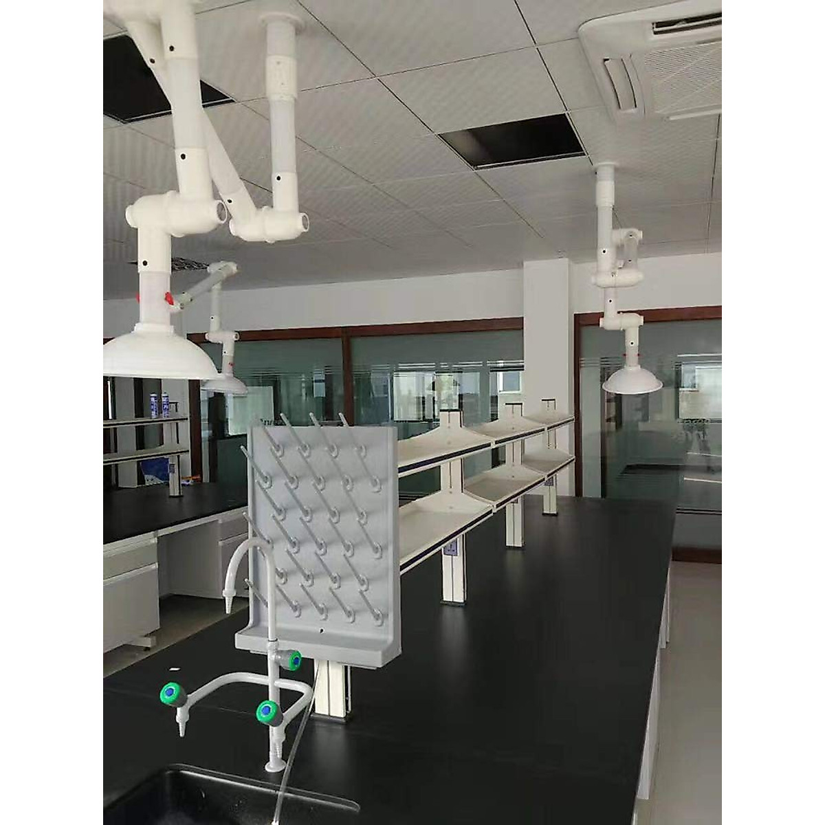 Heytaful Lab Drying Racks Pegboard Bench-top Wall-Mount Laboratory Glassware Polyethylene Cleaning Equipment