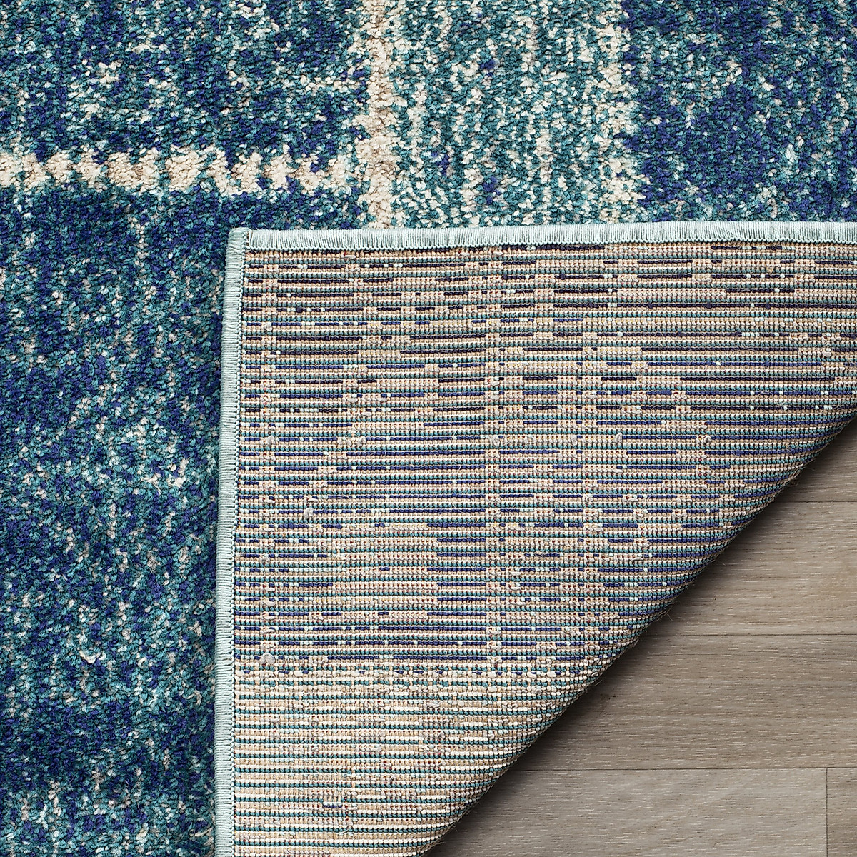 SAFAVIEH Monaco Collection Accent Rug - 3' x 5', Blue & Multi, Modern Patchwork Distressed Design, Non-Shedding & Easy Care, Ideal for High Traffic Areas in Entryway, Living Room, Bedroom (MNC216J)