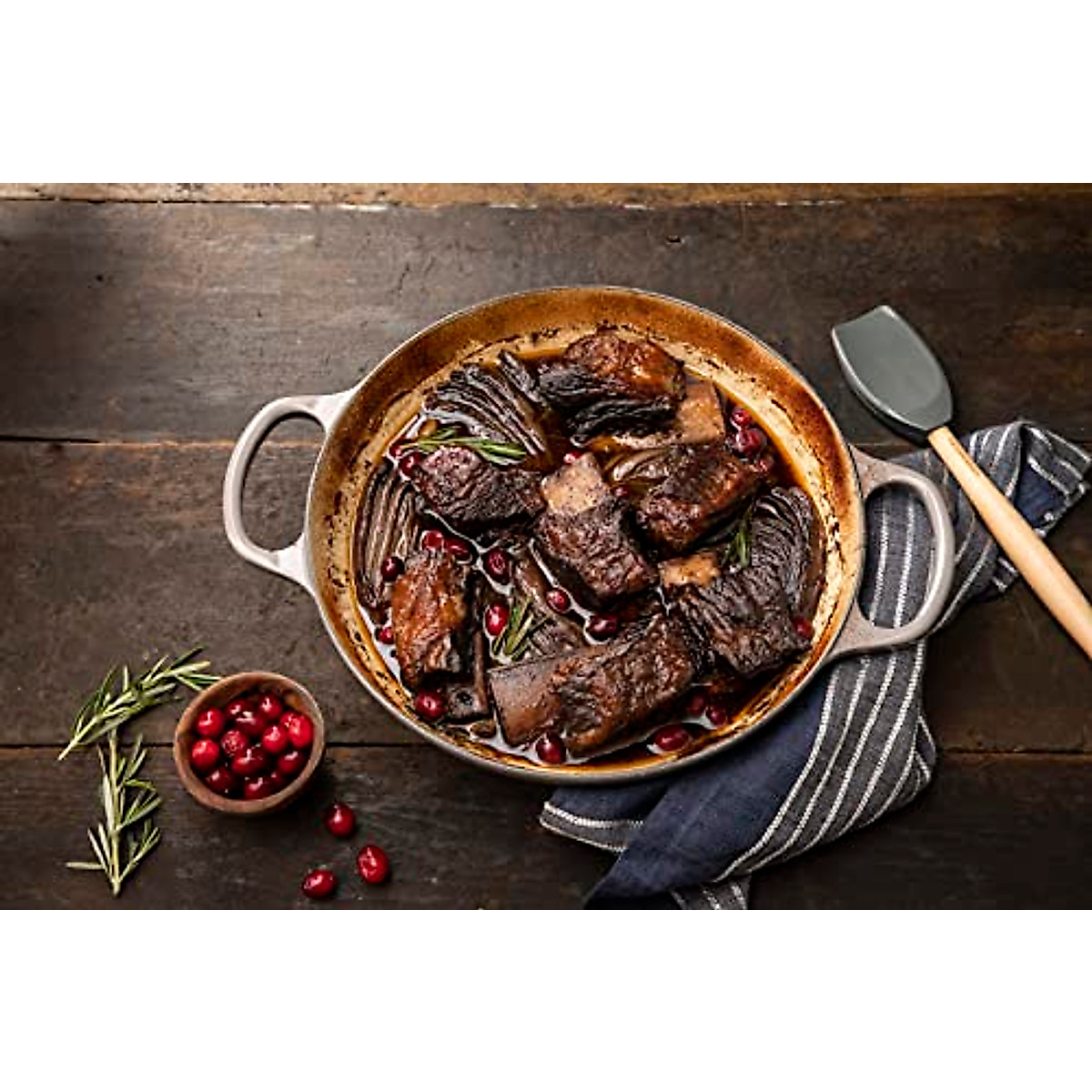 Le Creuset Enameled Cast Iron Signature Braiser, 3.5 qt., Oyster