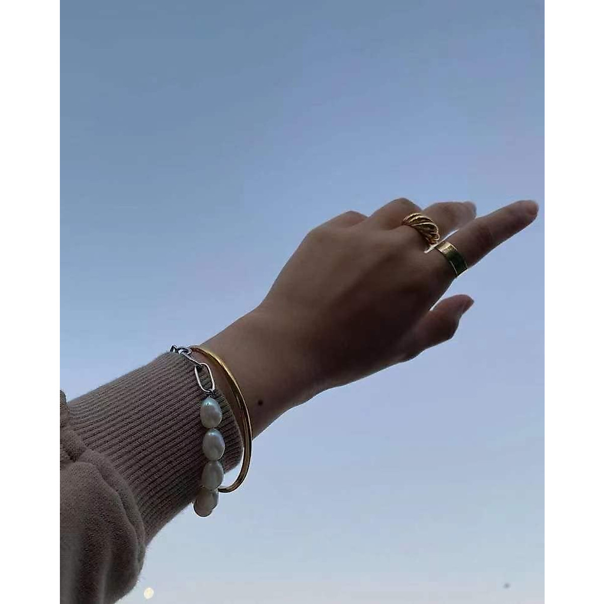 Daisy Bloom 18K Gold Plated Bangle Bracelet for Women / 3mm Thick Round Bangle Bracelet Set for Women, Set of 3,7.4 Inches 60MM