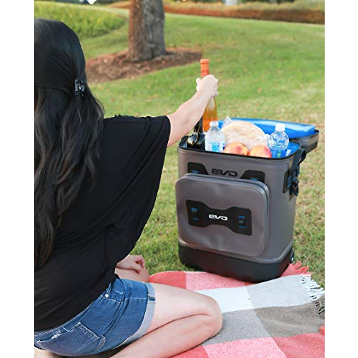 Evolution Outdoor EVO Leak Proof Rolling Cooler 25 Quart, 16x 12x 22in. Insulated Cooler Bag with ABS Molded Top, 8 Accessory Loops, Retractable 4-Stage Handle