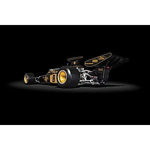 Pocher Lotus 72D John Player Special Emerson Fittipaldi 1972 British Grand Prix 1:8 Scale Diecast Model Kit HK114