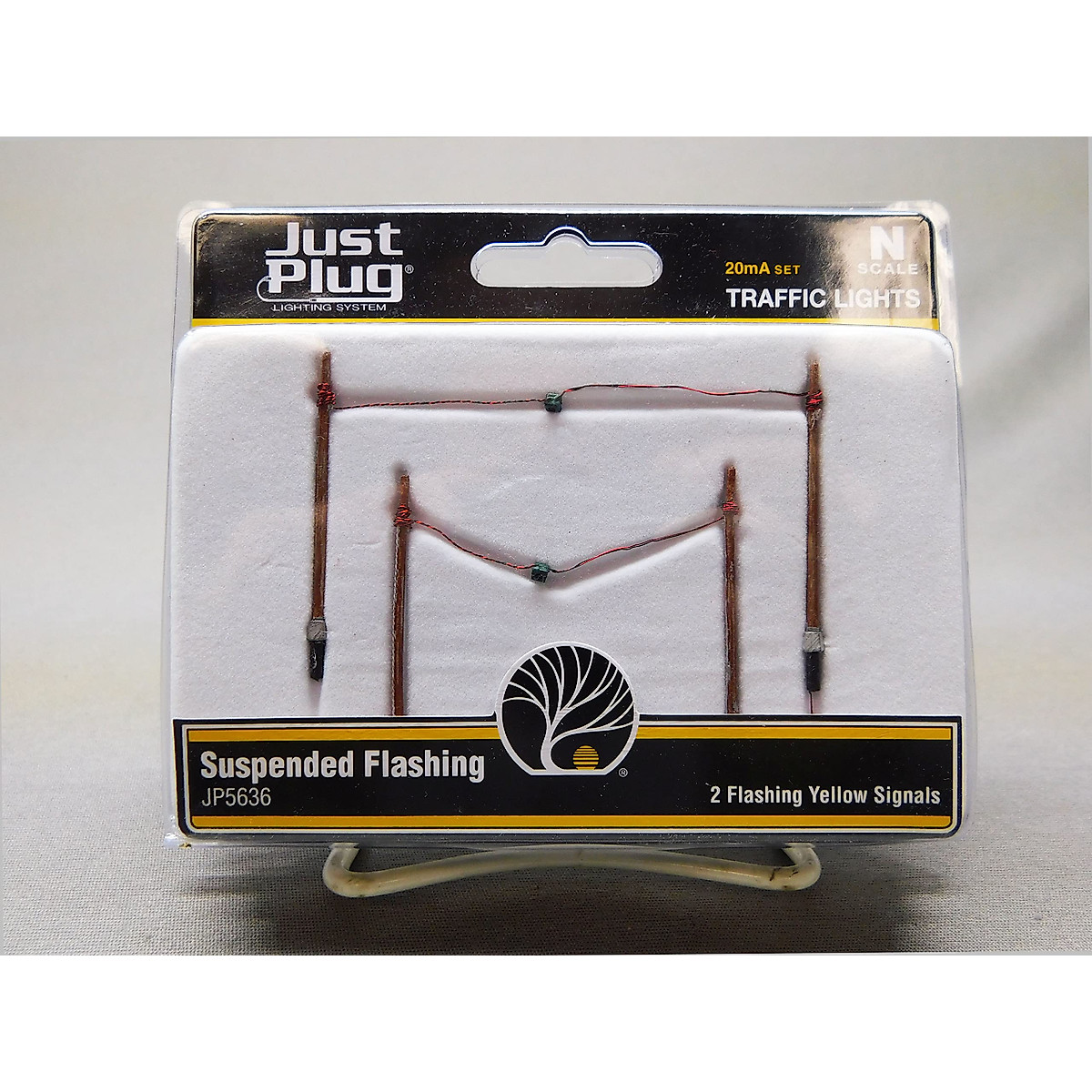 Woodland SCENICS Suspended Flashing Traffic Light 2 Pack N Scale